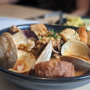 DOGTOWN - 434 Photos & 640 Reviews - Hot Dogs - 691 Monroe Ave ...