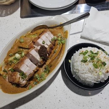 TAMBAYAN FILIPINO FOOD - Updated June 2025 - 283 Photos & 128 Reviews ...