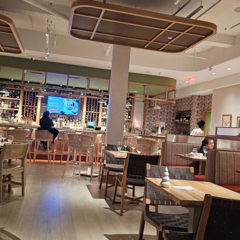 NEUTRAL GROUND BAR AND KITCHEN - Updated May 2025 - 42 Photos & 39 ...