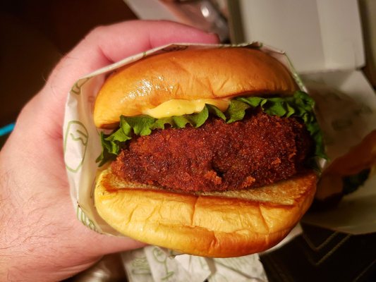 SHAKE SHACK LADUE CROSSING - Updated September 2025 - 104 Photos & 142 ...