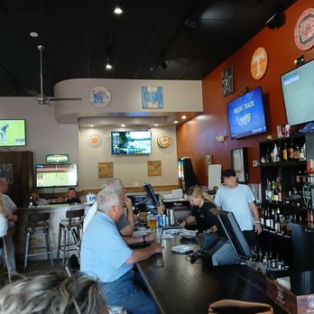 TAVERN 018 - Updated June 2025 - 43 Photos & 48 Reviews - 8130 Macon ...