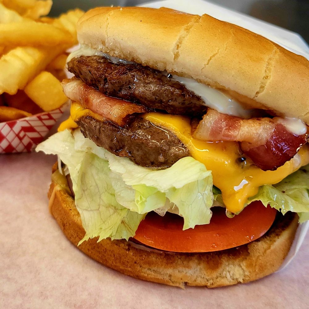 THE ORIGINAL RED ONION - Updated December 2025 - 98 Photos & 145 ...