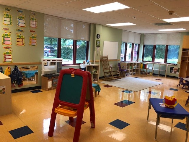 LITTLE MINDS LEARNING CENTER - Updated September 2025 - 18 Photos - 290 ...