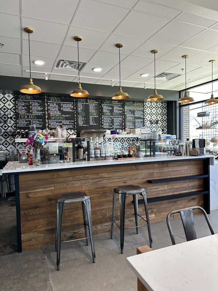 MIDNIGHT EXPRESS CAFE - Updated October 2025 - 30 Photos - 225 Hastings ...