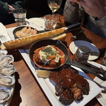 CARDERO’S RESTAURANT & MARINE PUB - Updated September 2025 - 1008 ...