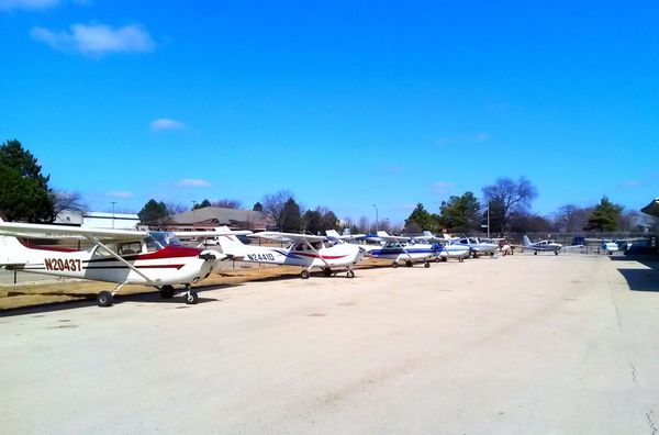 ILLINOIS AVIATION ACADEMY - Updated November 2025 - 31 Photos & 10 ...