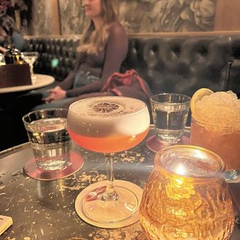 BISOUS - Updated January 2025 - 112 Photos & 47 Reviews - 938 W Fulton ...