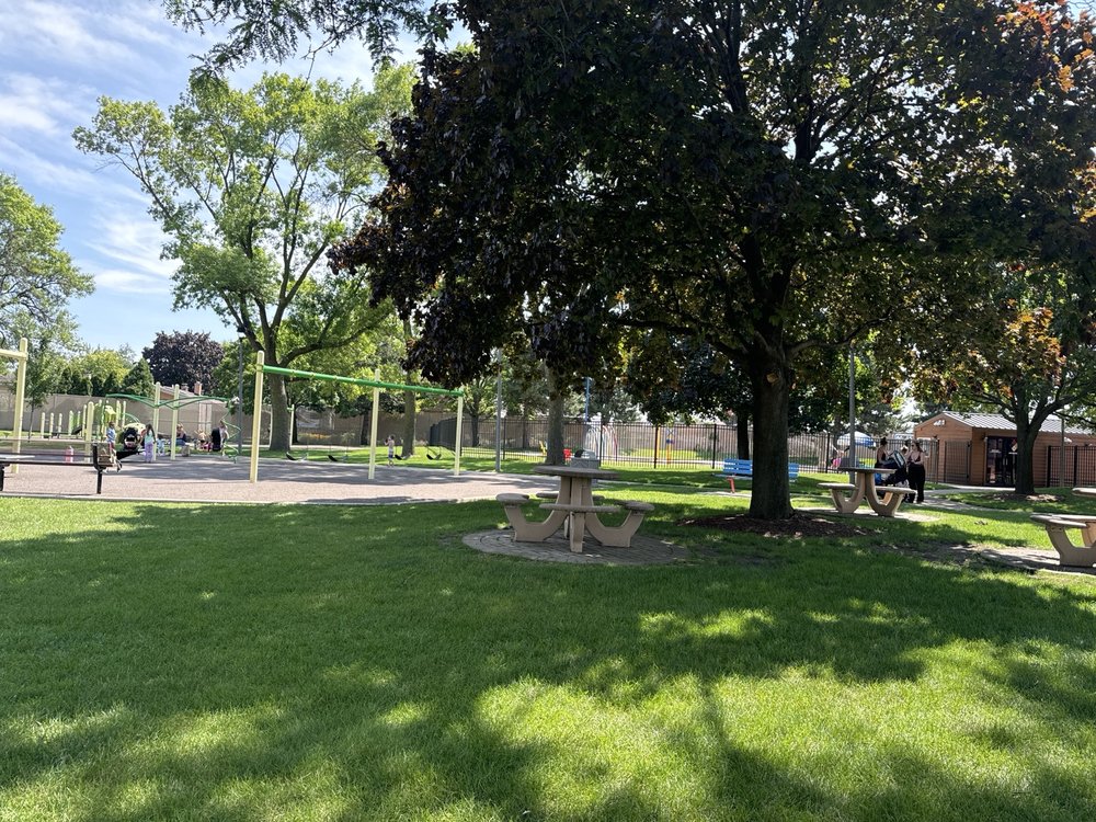 ROSEMONT PARK DISTRICT SPLASH PAD - Updated October 2025 - 6140 N Scott ...