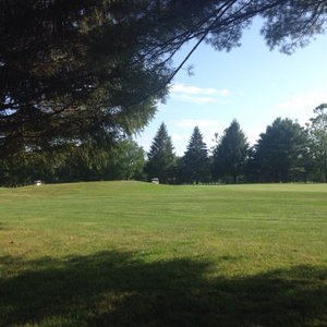 FALL RIVER COUNTRY CLUB - Updated January 2025 - 10 Reviews - 4232 N ...