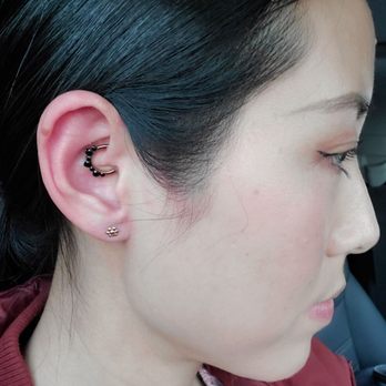 AURA PIERCING & FINE JEWELRY - Updated October 2025 - 74 Photos & 98 Reviews - 11602 Ventura ...