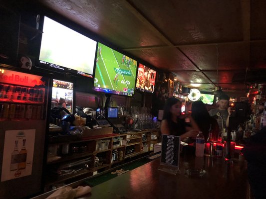 MOONDOGS - 176 Photos & 158 Reviews - 3179 Peachtree Rd NE, Atlanta ...