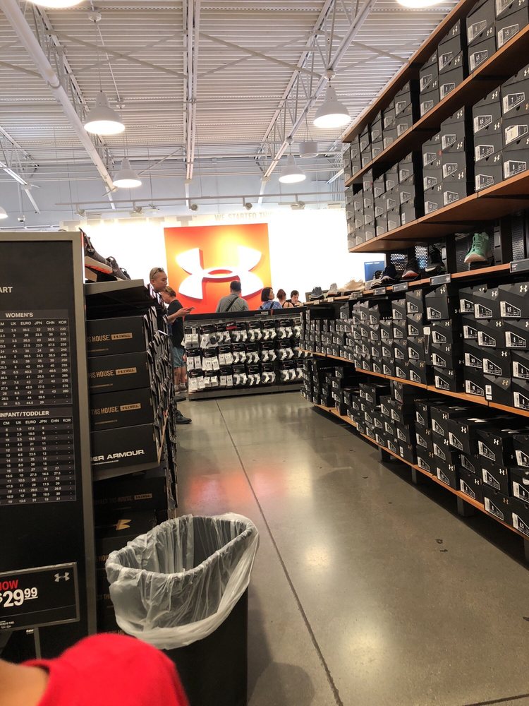 UNDER ARMOUR FACTORY HOUSE - Updated November 2024 - 22 Photos & 24 ...