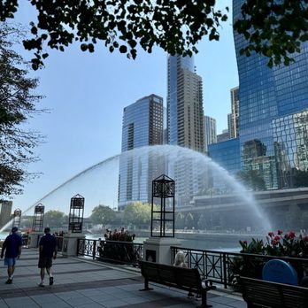 LIZZIE MCNEILL’S IRISH PUB - Updated December 2025 - 196 Photos & 338 ...