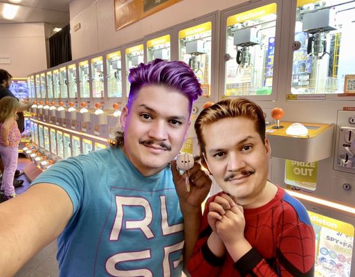 KIDDLETON - Updated December 2025 - 128 Photos & 51 Reviews - 335 E 2nd ...