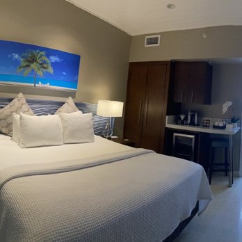 ORCHID KEY INN - Updated August 2024 - 126 Photos & 111 Reviews - 1004 ...