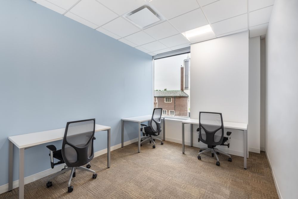 REGUS BUSINES CENTER ROYAL OAK - Updated April 2025 - 57 Photos - 418 N ...