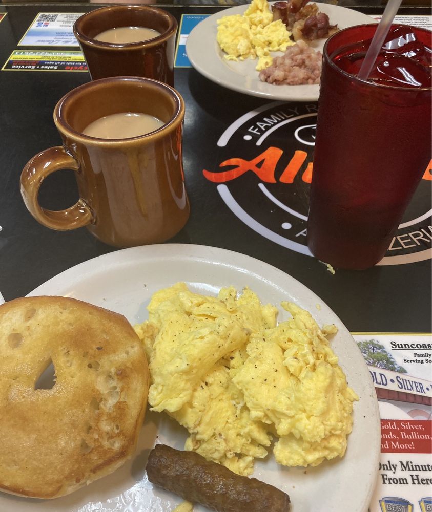 ALVARO’S FAMILY RESTAURANT - Updated July 2025 - 15 Photos & 76 Reviews ...