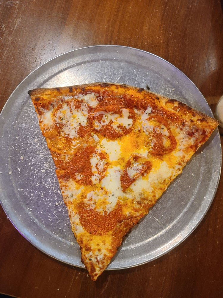 PAZZO! BIG SLICE PIZZA - Updated July 2024 - 180 Photos & 121 Reviews ...