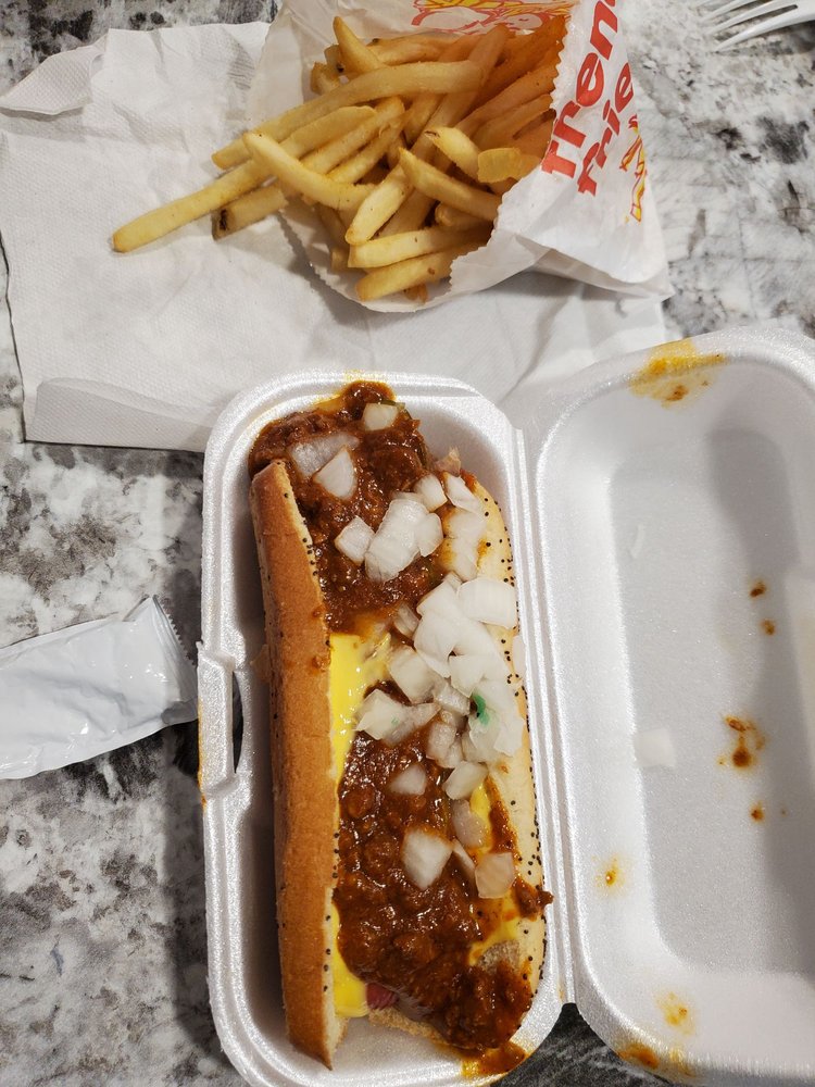 WOOFIES - Updated March 2025 - 139 Photos & 108 Reviews - 1919 Woodson ...