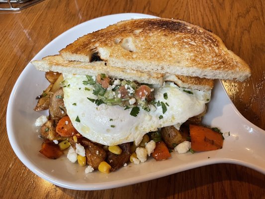 TOAST CEDARBURG - 20 Photos & 19 Reviews - 1302 Washington Ave ...