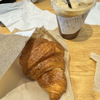 MOONWAKE COFFEE ROASTERS - Updated August 2025 - 615 Photos & 256 ...