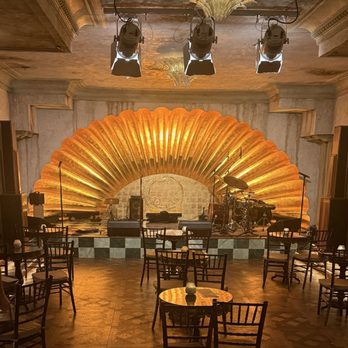 LOU LOUS JUNGLE ROOM AND SUPPER CLUB - Updated May 2025 - 214 Photos ...