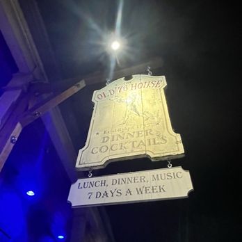 THE ‘76 HOUSE - Updated December 2025 - 586 Photos & 450 Reviews - 110 ...