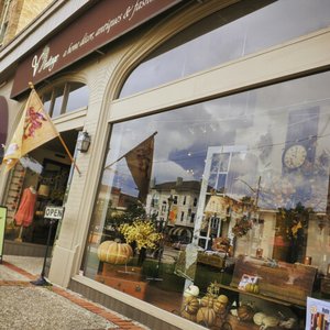 VALLEY THRIFT STORE - 24 Photos & 46 Reviews - Thrift Stores - 9840 ...