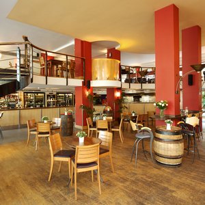 THE WELLINGTON - 78 Photos & 62 Reviews - Pubs - 351 The Strand, London ...