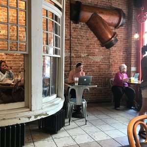 LATTE LOUNGE - 96 Photos & 134 Reviews - Coffee & Tea - 196 Main St ...