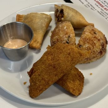 COCOTAZO - Updated September 2025 - 110 Photos & 39 Reviews - 1590 Park ...