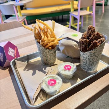 MT JOY - 16 Photos & 21 Reviews - 1530 11th Av, Seattle, Washington ...