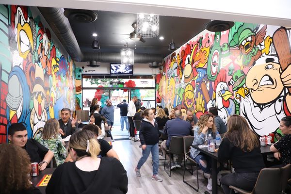 818 CHICKEN - Updated April 2025 - 127 Photos & 57 Reviews - 303 1/2 N ...