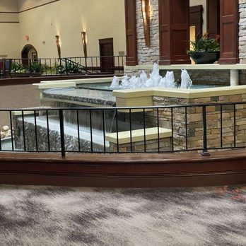 DOUBLETREE BY HILTON HOTEL DETROIT - DEARBORN - Updated June 2025 - 163 ...