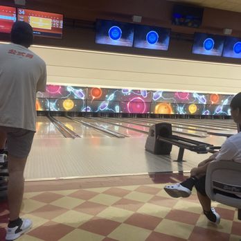 SOUTH POINT BOWLING - Updated January 2025 - 261 Photos & 214 Reviews ...