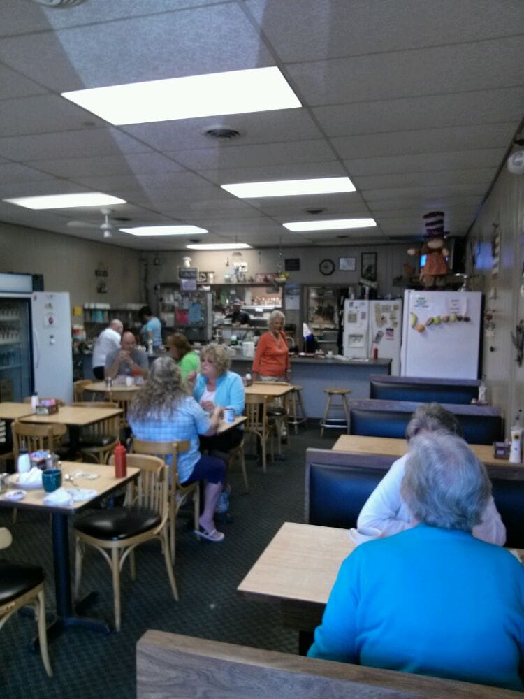 EAST MAIN STREET CAFE - Updated February 2025 - 20 Photos & 21 Reviews ...