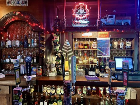 BRASS RAIL BAR & GRILL - Updated January 2026 - 30 Photos & 26 Reviews ...