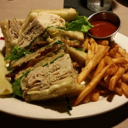 HOP VALLEY BREWING COMPANY - Updated August 2025 - 327 Photos & 638 ...