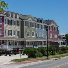 SMITHFIELD STATION WATERFRONT INN RESTAURANT - Updated August 2025 ...