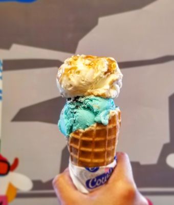 COWS - 213 Photos & 118 Reviews - Ice Cream & Frozen Yogurt - 138 Banff ...