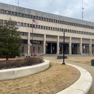 CENTRAL BOOKING & INTAKE FACILITY - Updated April 2025 - 300 E Madison ...