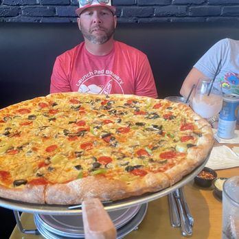 ELBOW ROOM - Updated September 2024 - 317 Photos & 374 Reviews - 1634 N ...