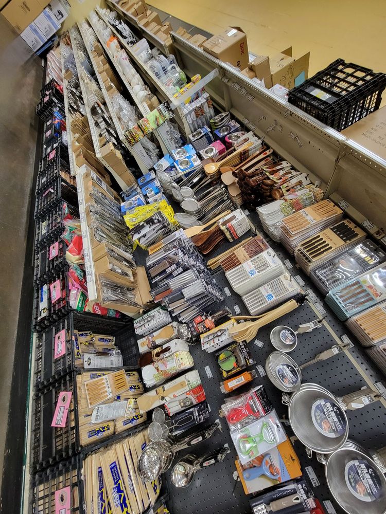 COUNTY SQUARE MARKET - Updated September 2024 - 363 Photos & 238 ...