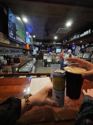 THE ESSO CLUB - Updated June 2025 - 76 Photos & 126 Reviews - 129 Old ...