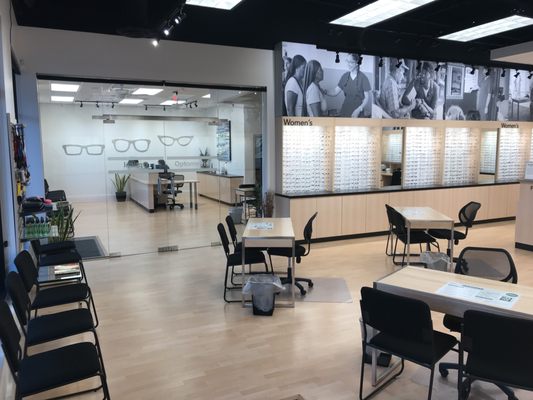 16 Photos - 3019 William St, Cape Girardeau, Missouri - Eyewear ...