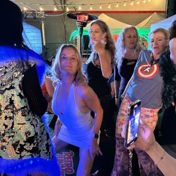 RETRO JUNKIE - Updated May 2025 - 439 Photos & 433 Reviews - 2112 N ...