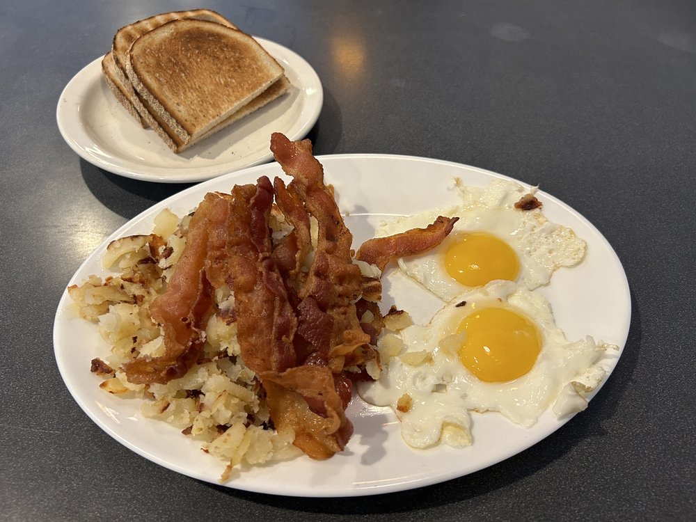 STARGATE DINER - Updated January 2026 - 98 Photos & 120 Reviews - 240 W ...