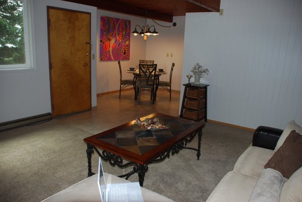 DABCO PROPERTY MANAGEMENT - 16 Photos & 45 Reviews - 910 NE Providence ...