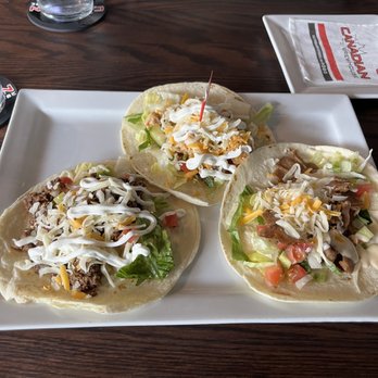 THE CANADIAN BREWHOUSE - Updated July 2024 - 104 Photos & 19 Reviews ...