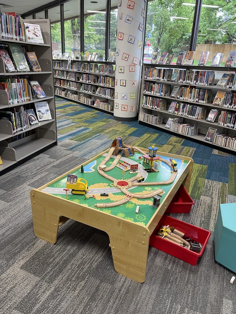 CASTLEWOOD LIBRARY - Updated November 2025 - 28 Photos & 21 Reviews ...